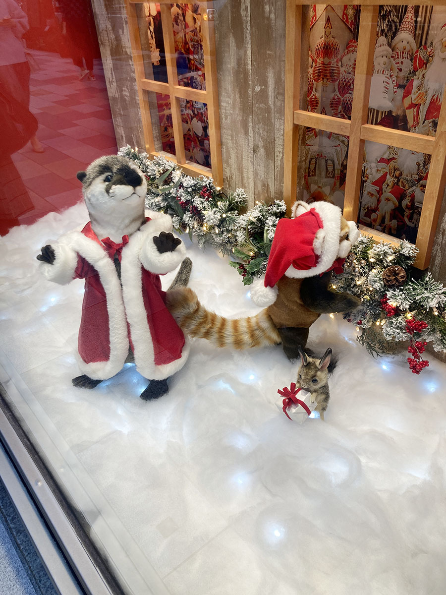 GINZA CORE｜Christmas Display Gallery｜クリエイティブ部門｜株式会社シービーケー｜CBK｜確かな技術と創造性で、お客様の期待の、その先へ。