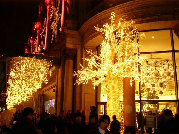 XMAS DISPLAY GALLERY